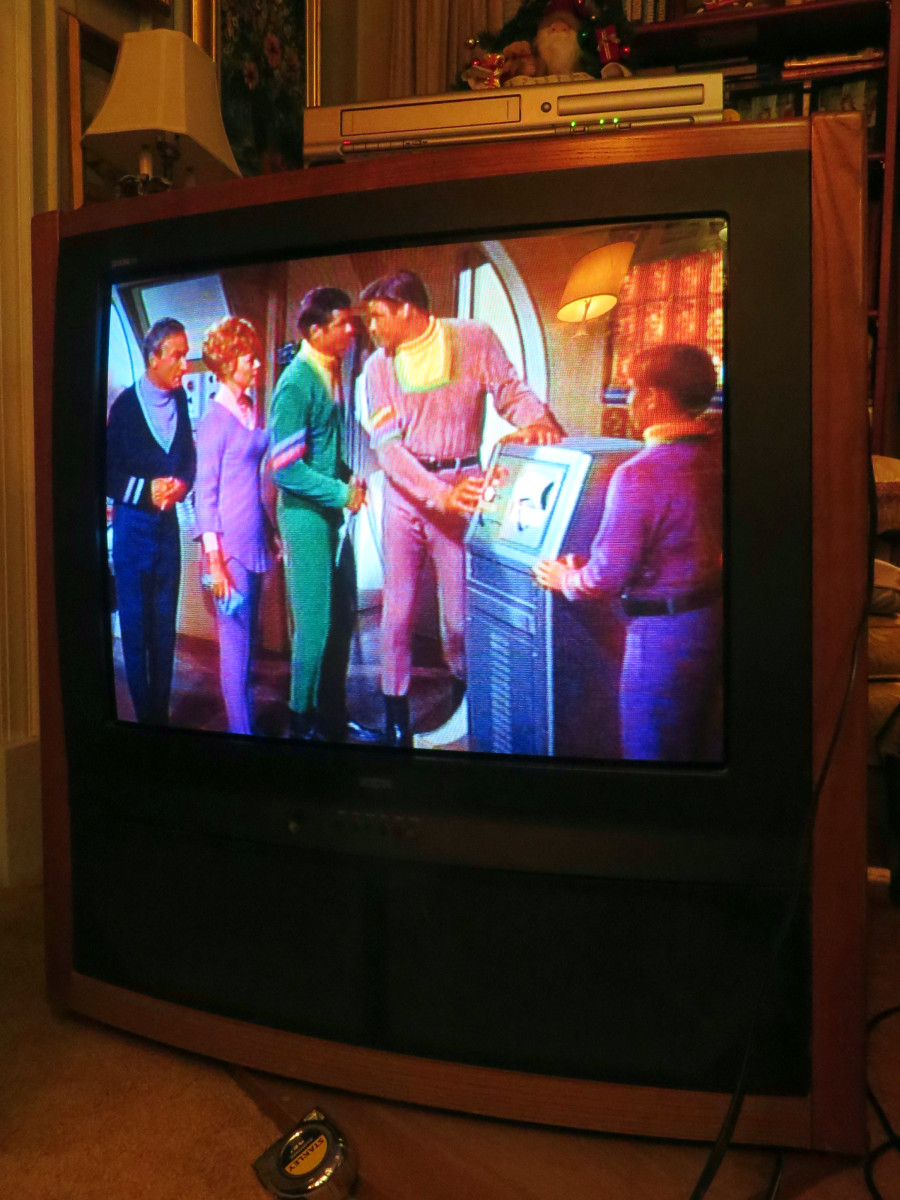 1998 RCA Colortrak Television Model G32643sk, RCA Chassis CTC187CN3 ...