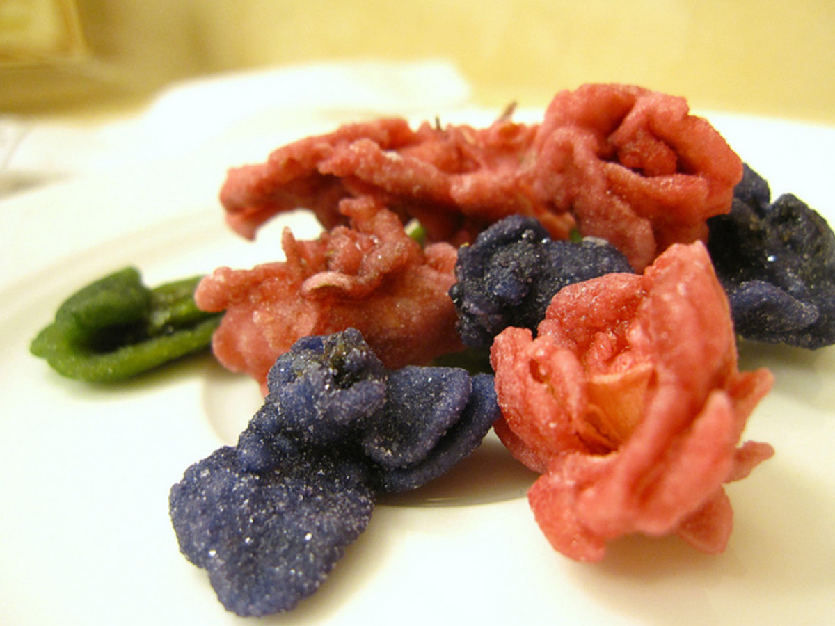 10 Beautiful Edible Flower Desserts - HubPages