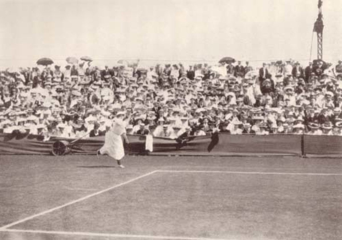 The First American Woman to Win the Ladies Singles Tennis Championship ...