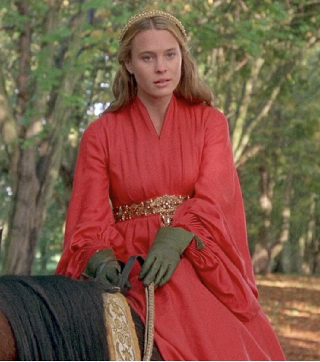10 Best Bright Red Costumes in Fantasy and Sci-Fi Movies - HubPages