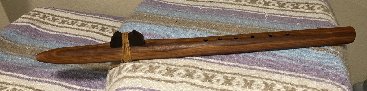 The Navajo Blanket Story and How the Lakota Got the Flute - HubPages