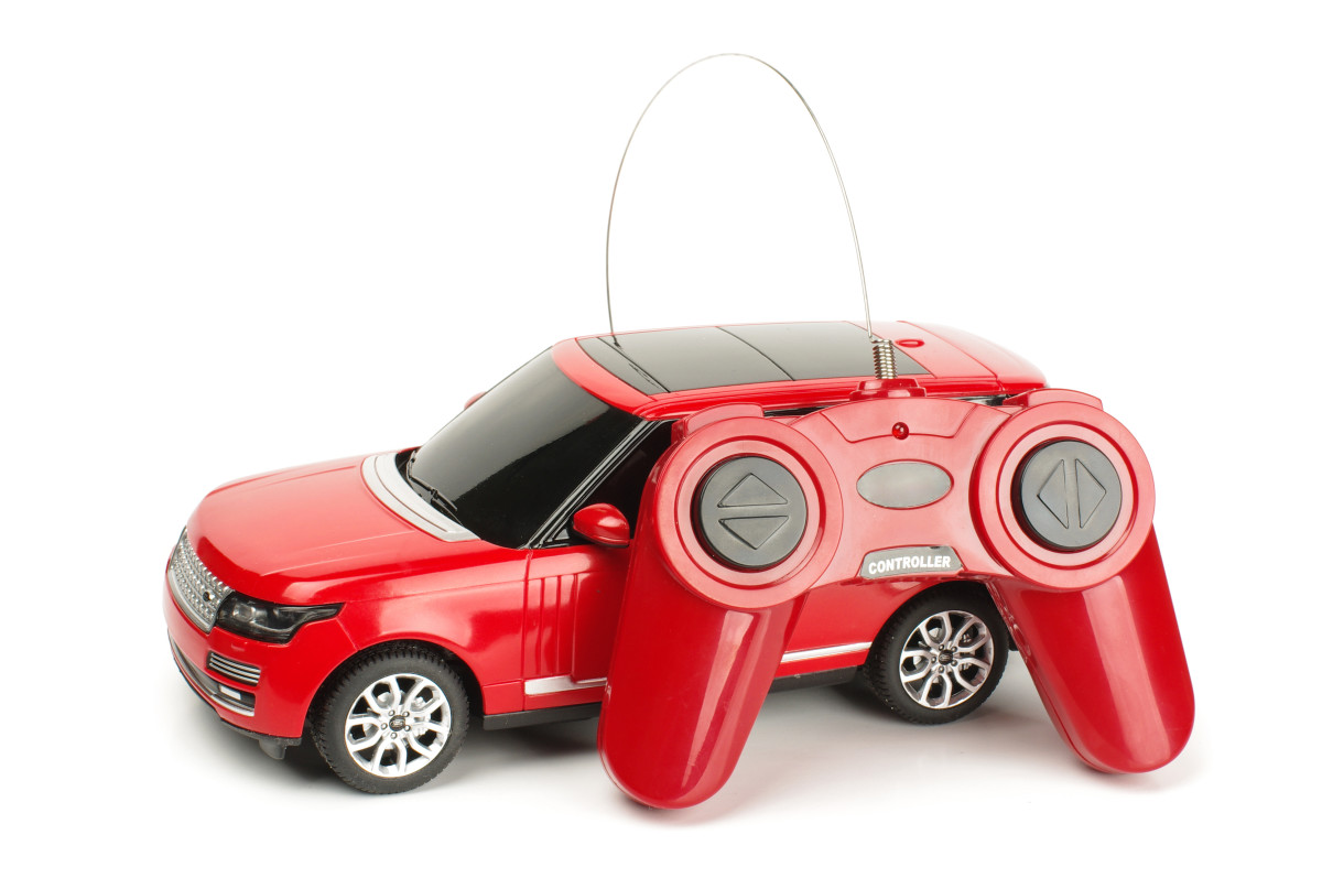 Watch This Remote Control Car Get Parked Better Than Some IRL Cars Out ...
