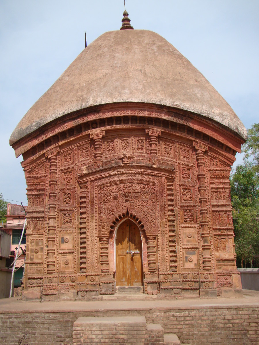 Nandadulaljiu temple of Chandannagar : The largest "Dochala" temple of ...