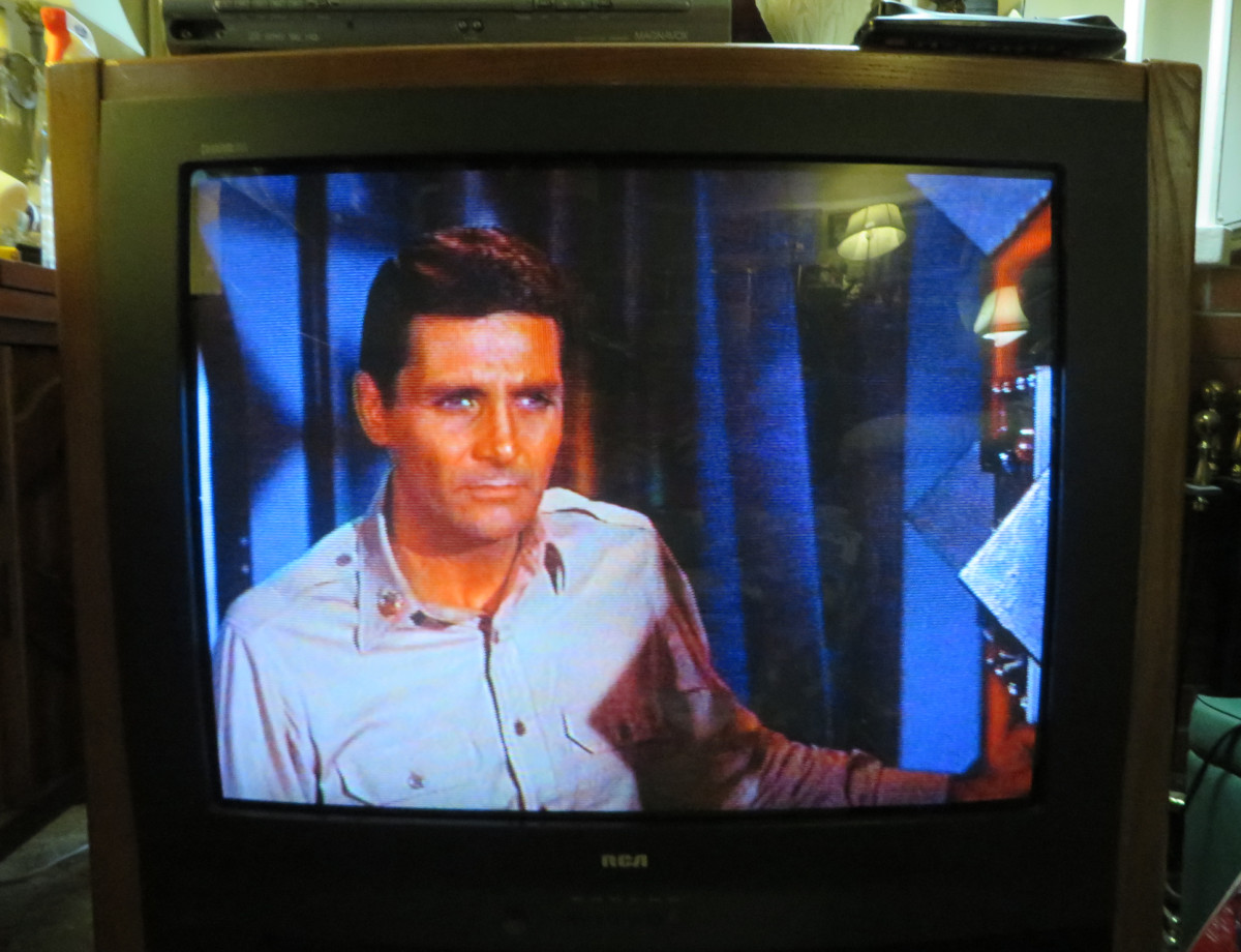 1998 RCA Colortrak Television Model G32643sk, RCA Chassis CTC187CN3 ...