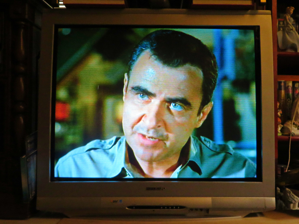 The Remarkable Sharp Color Television Model 32SF560, Made October 2006 ...