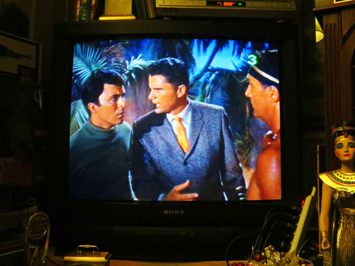 Sony Trinitron Color Television Model KV32S15, Chassis: AA-2, Made ...