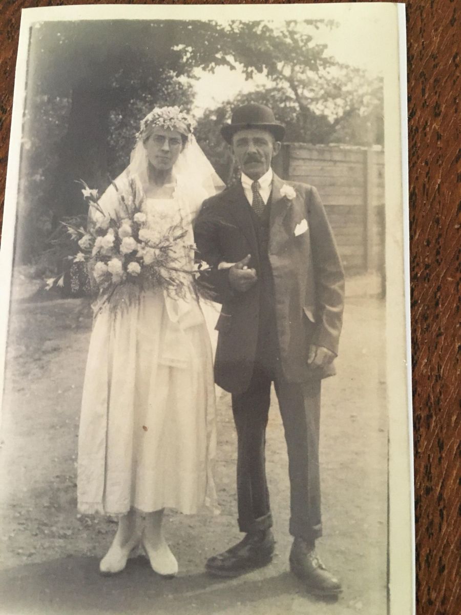 The Sleeping Girl of Turville: The True Story of a Girl Who Fell Asleep ...