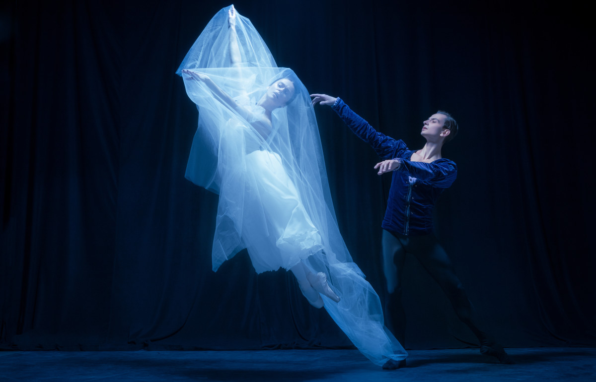 Ballet Dancer Shares Ghostly Image She Took on Trip to Austria - HubPages