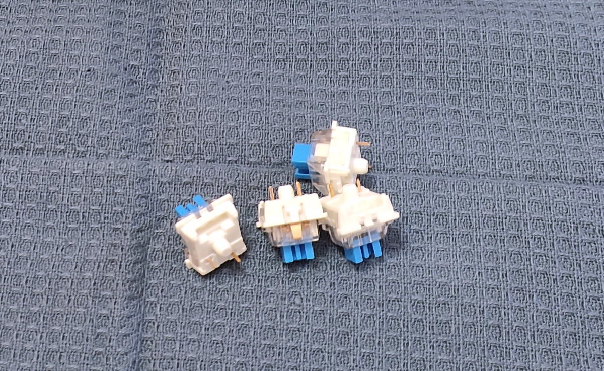 Review of the 3inuS KEBOHUB EE01 Mechanical Keyboard and Hub - HubPages