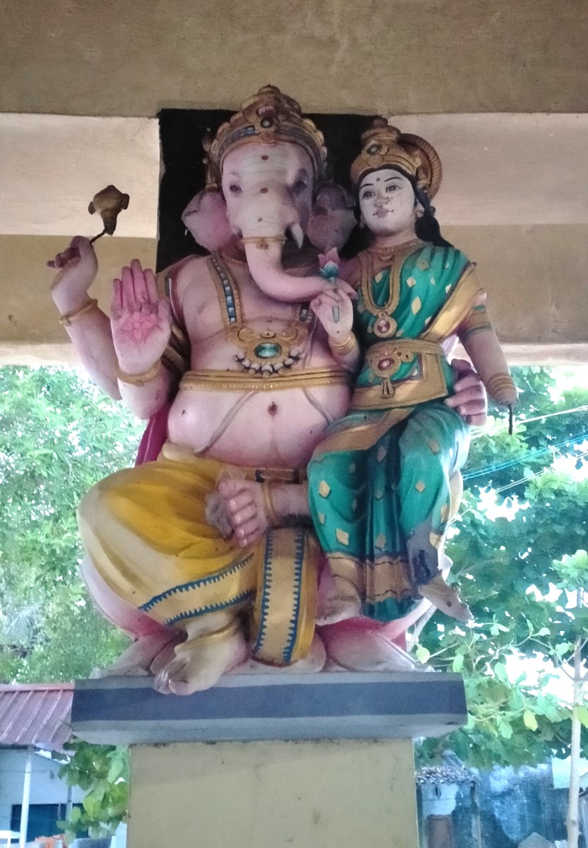 Adi Vinayagar or Naramukha Ganapathi temple of Thilatharpanpuri at Koothanur,Tamilnadu - HubPages
