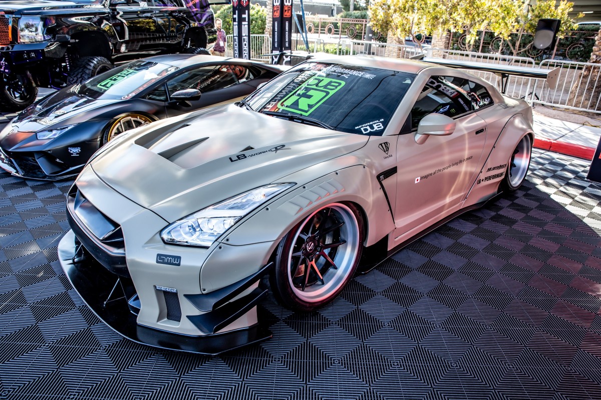 Nissan Unleashes 2024 GT-R Model, Featuring Cutting-Edge Technology and ...