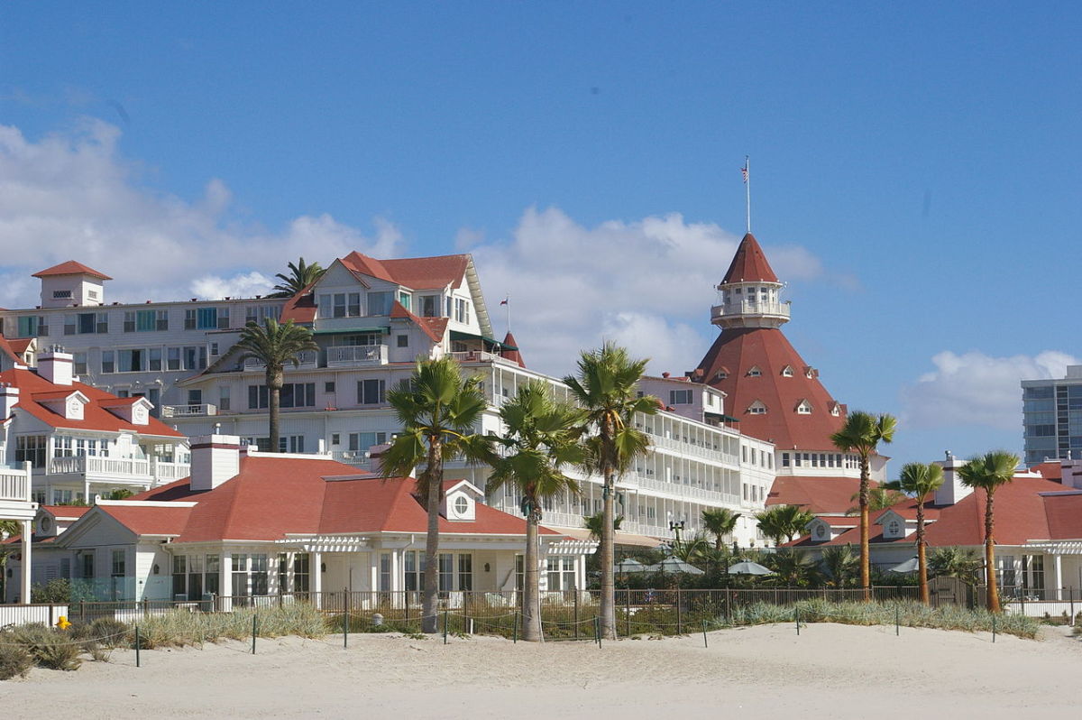 10 Creepiest Haunted Places to Visit in Southern California - HubPages