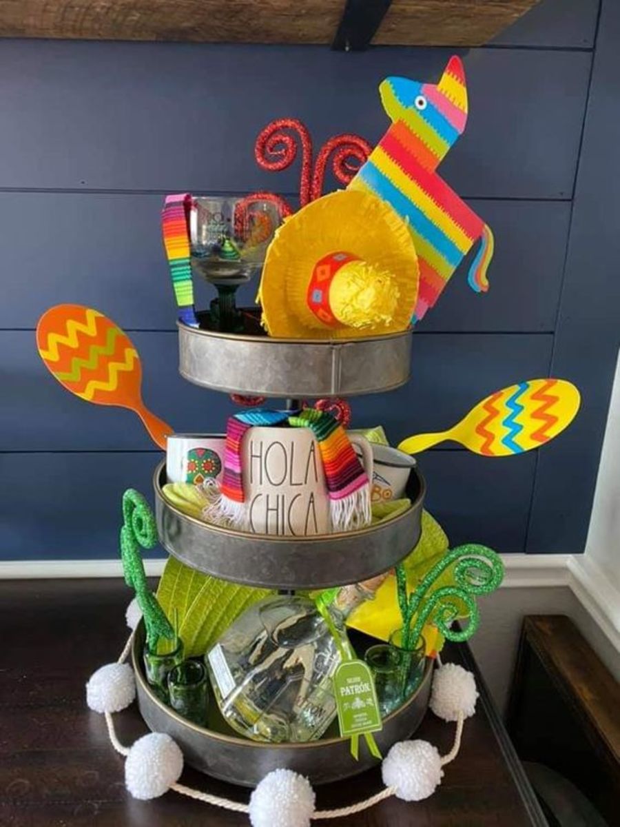 45+ Summer Themed Tiered Trays To Refresh Your Home Decor - HubPages