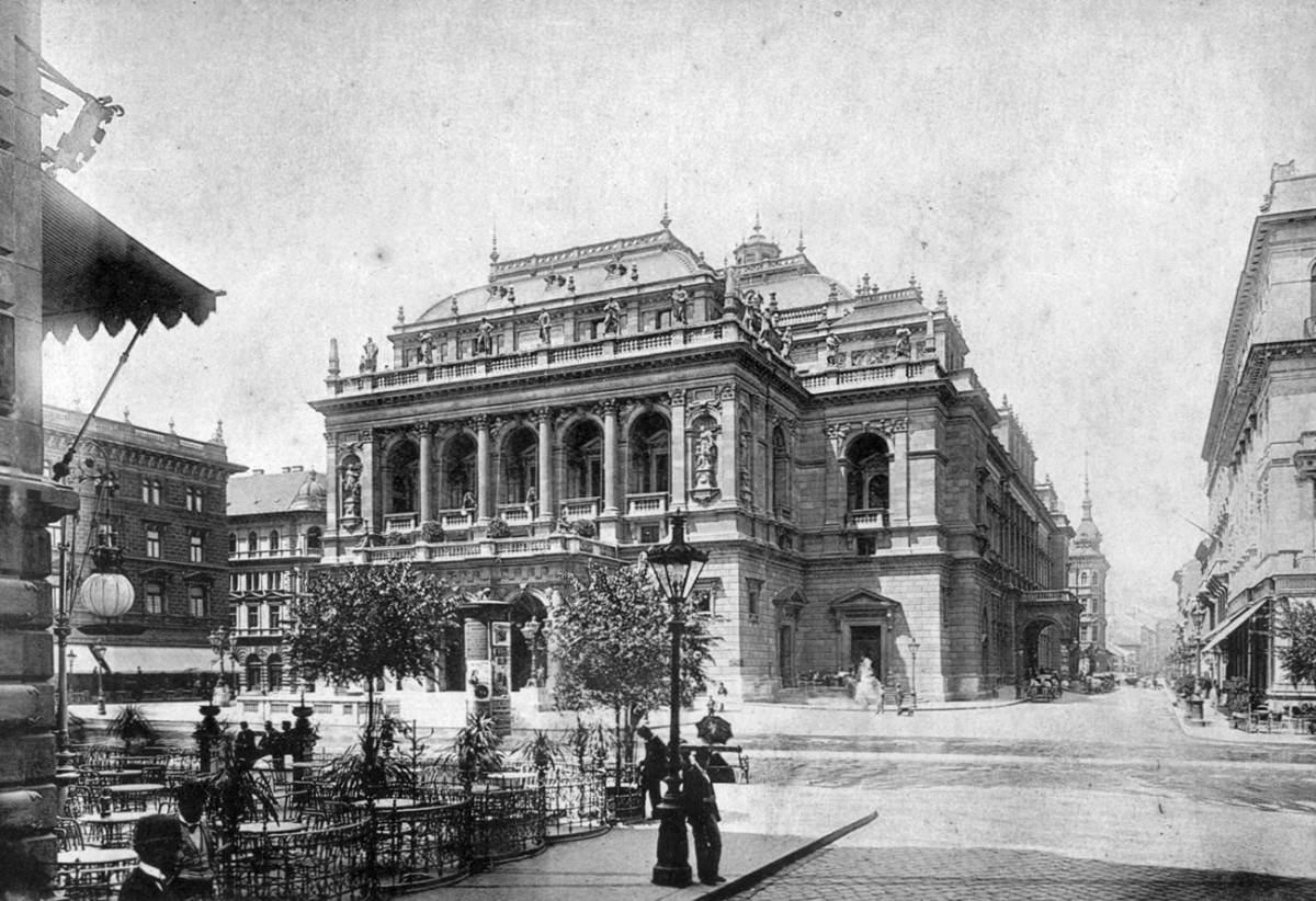 The Stunning Hungarian State Opera House - Owlcation