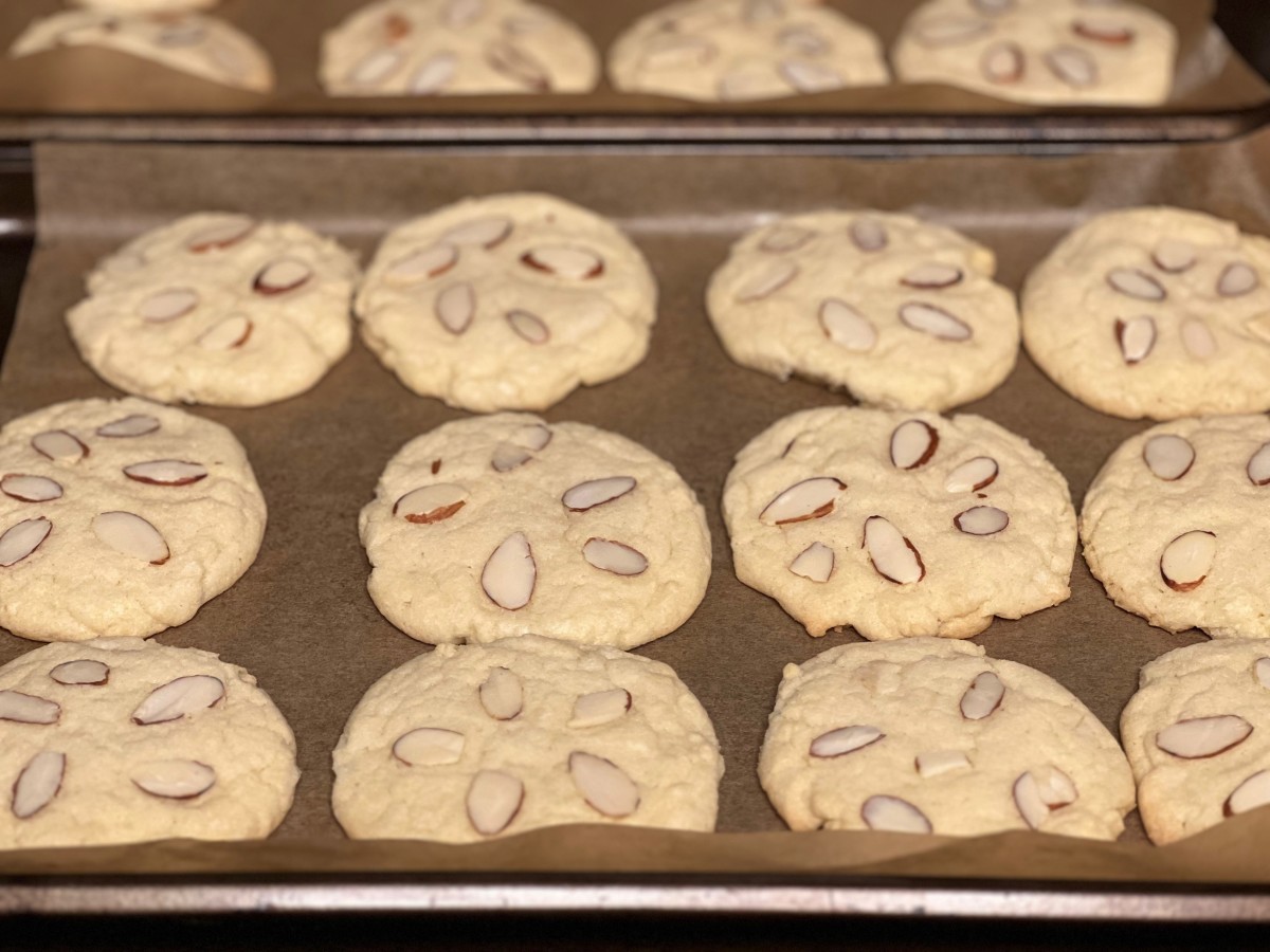 Slivered Almond Cookie Recipe: Soft, Tender, and Almondy - HubPages