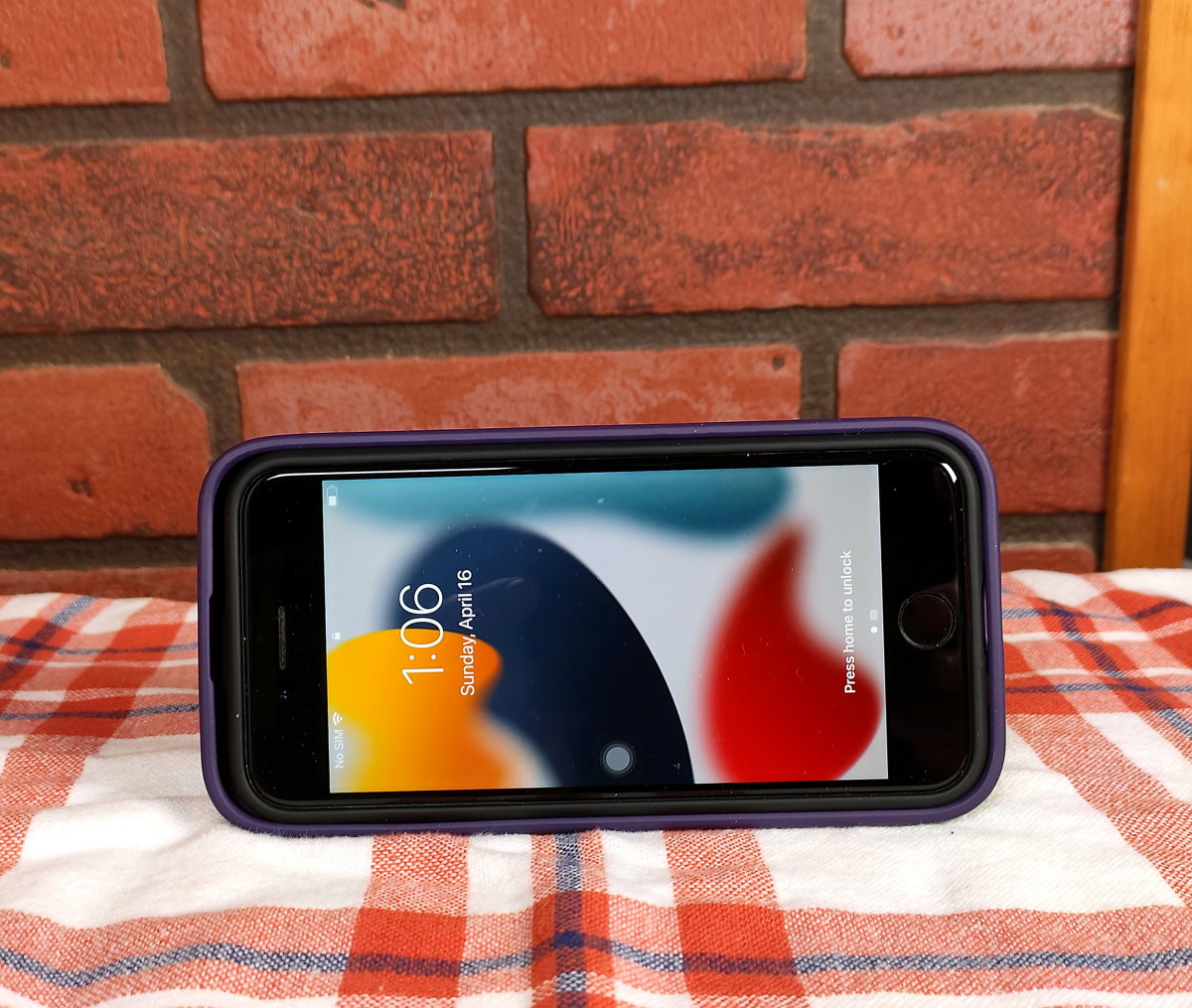 A Review of the TORRAS Guardian and iPhone 14 Pro Max Phone Cases ...