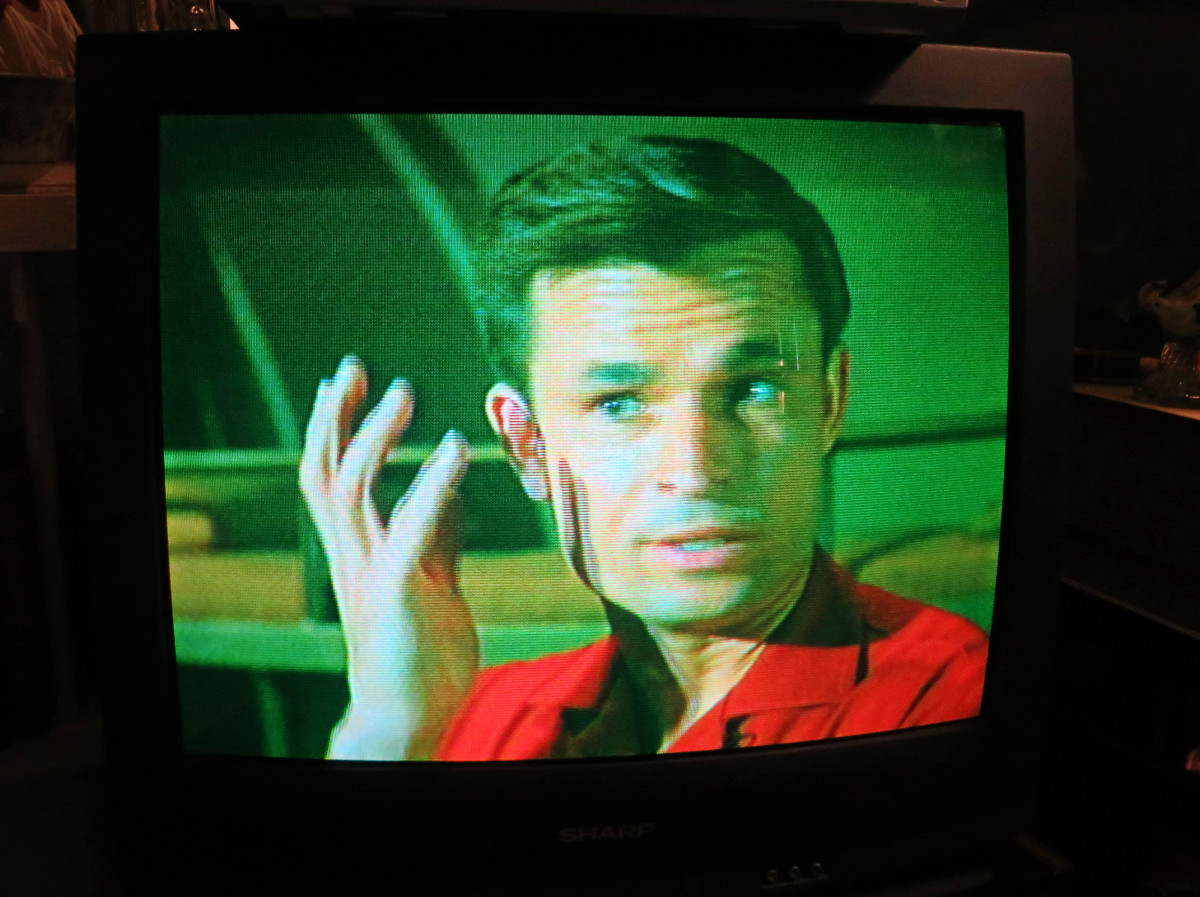 Sharp Color Television Model 27N-S100, Manufactured February 2000 ...