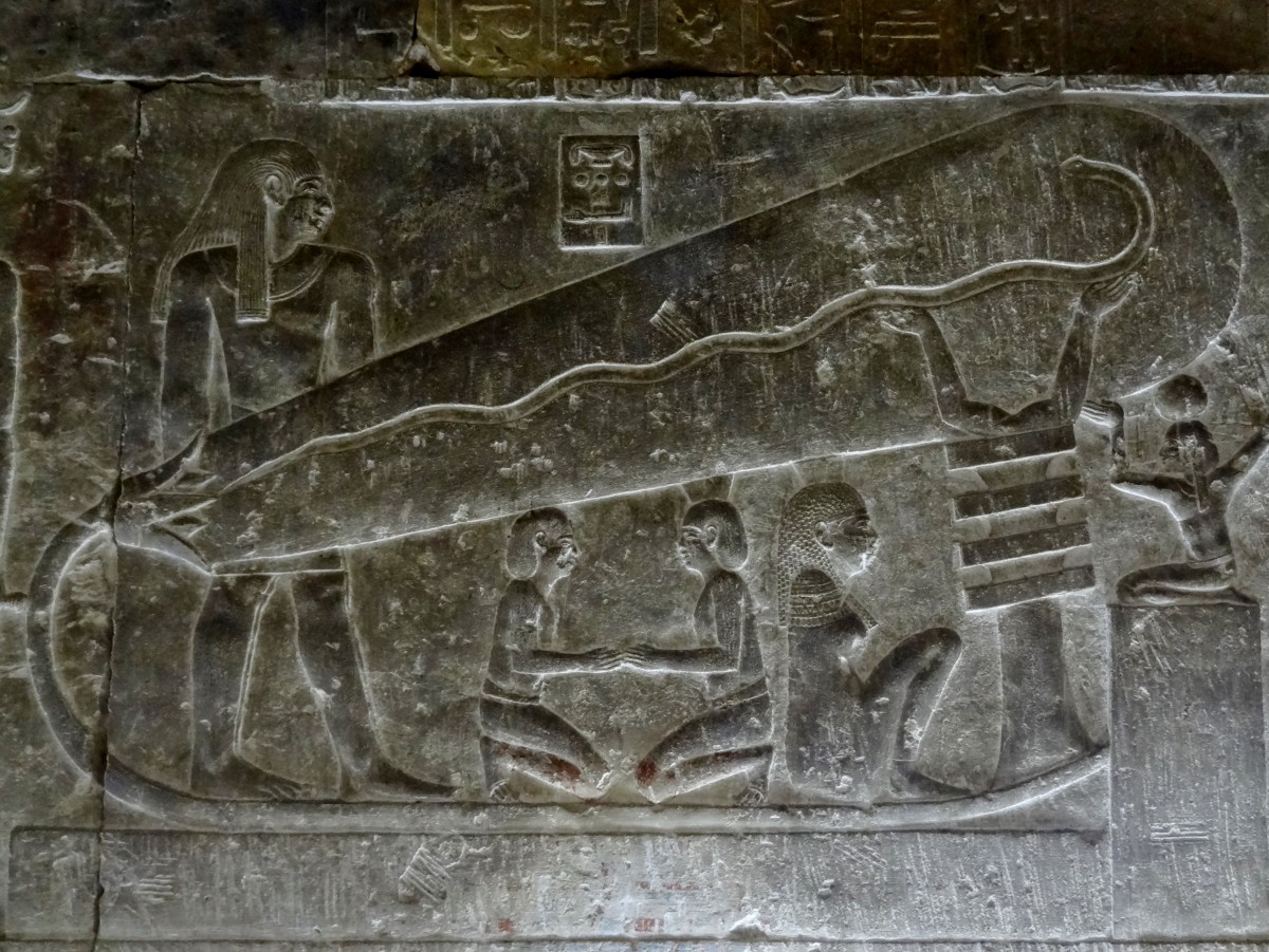 Tour Guide Shows “Proof” of Electricity In Ancient Egyptian Dendera ...