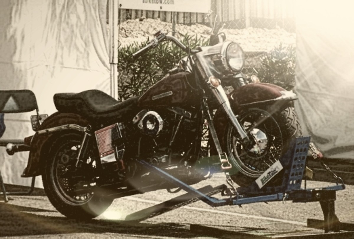 Custom Painted Riding Gear and Motorcycles - HubPages