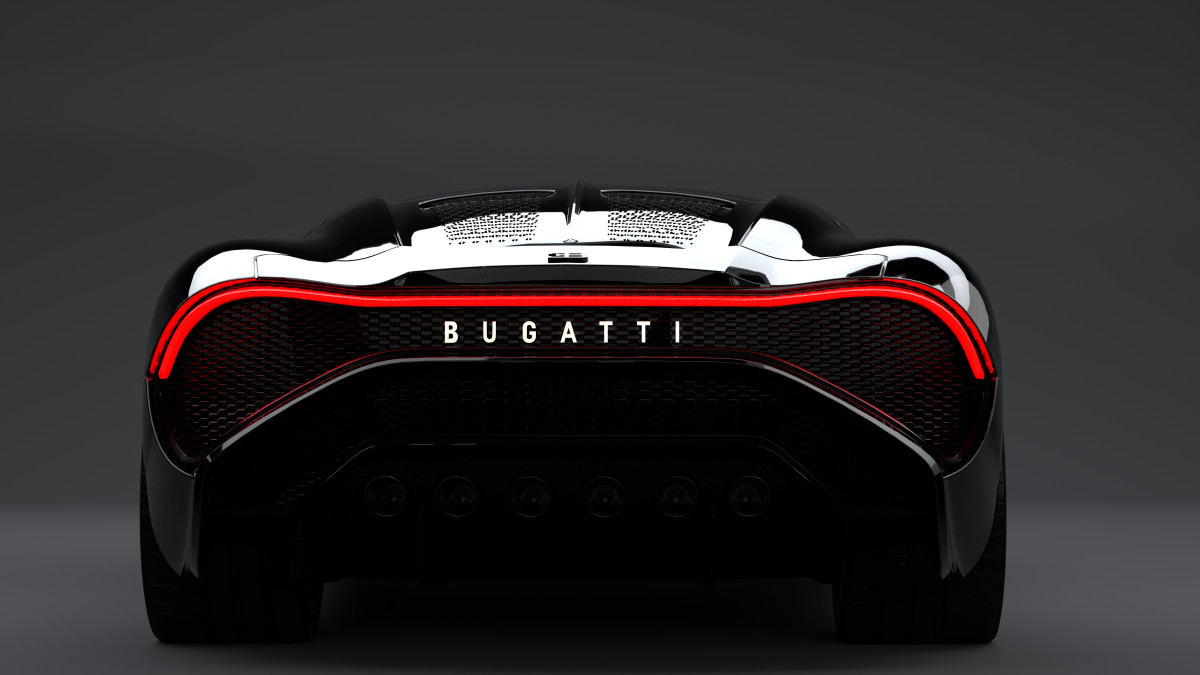 Bugatti Demonstrates First Hand That They Can Reach 200 MPH With Ease ...