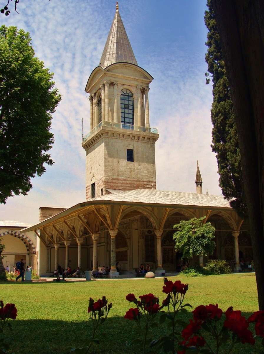 Topkapi Palace: The Historical and Cultural Heritage of the Ottoman ...