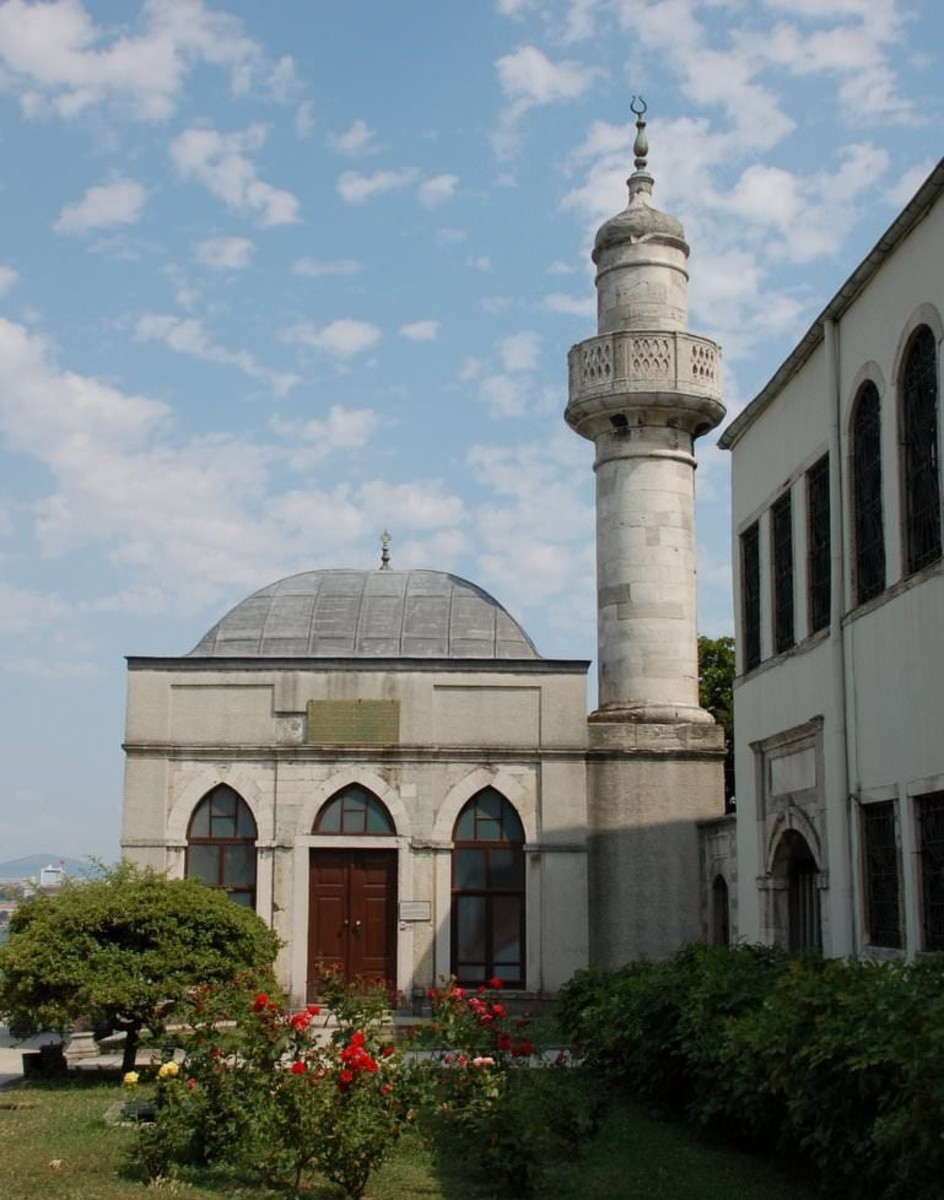 Topkapi Palace: The Historical and Cultural Heritage of the Ottoman ...
