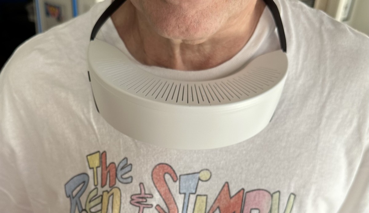 The Respiray Wear A+ Is Drug Free Airborne Allergy Relief - HubPages