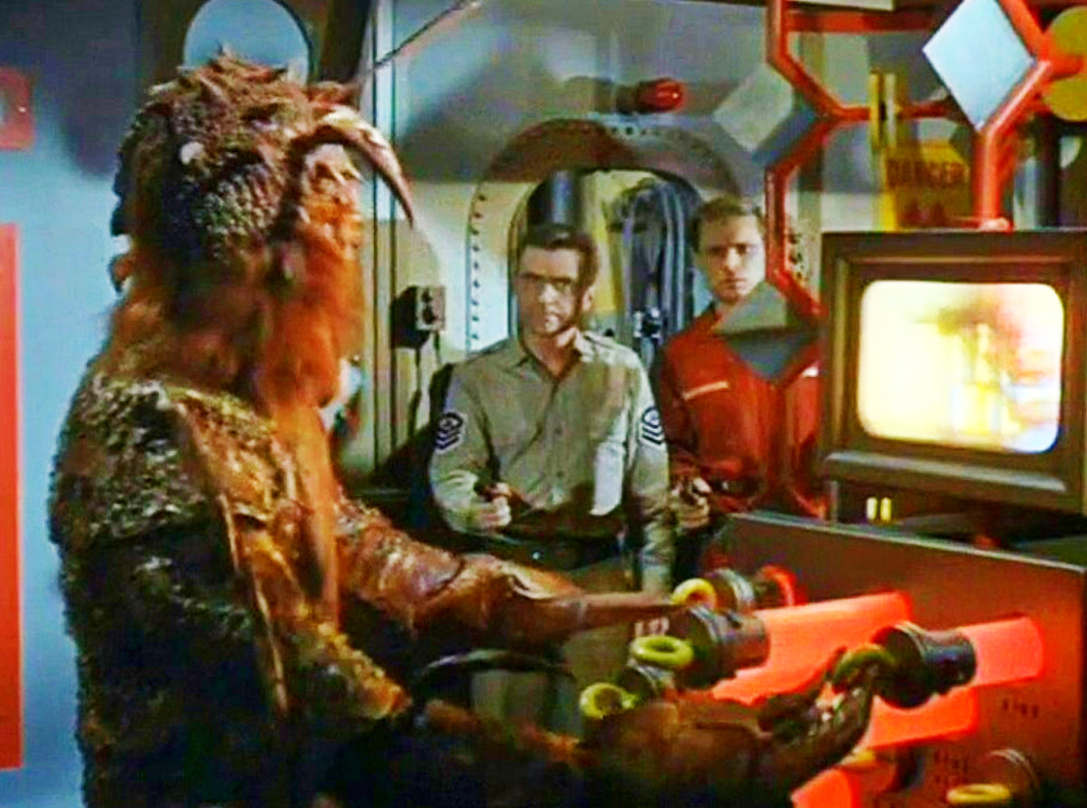 The Lobster Man, Voyage to the Bottom of the Sea, Aired 01/ 21/1968 ...