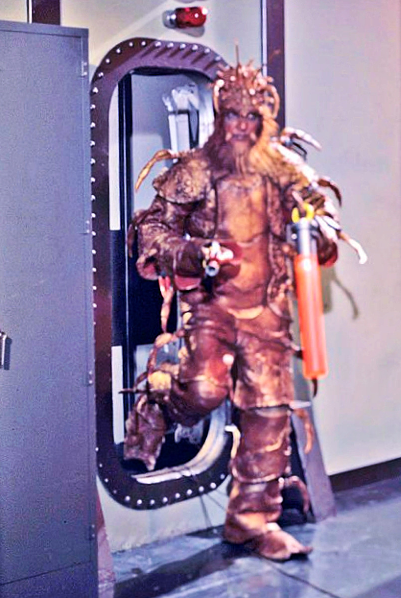 The Lobster Man, Voyage to the Bottom of the Sea, Aired 01/ 21/1968 ...