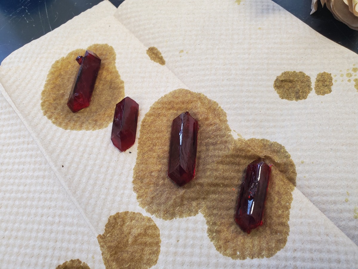 Twelve chemical crystals! - HubPages