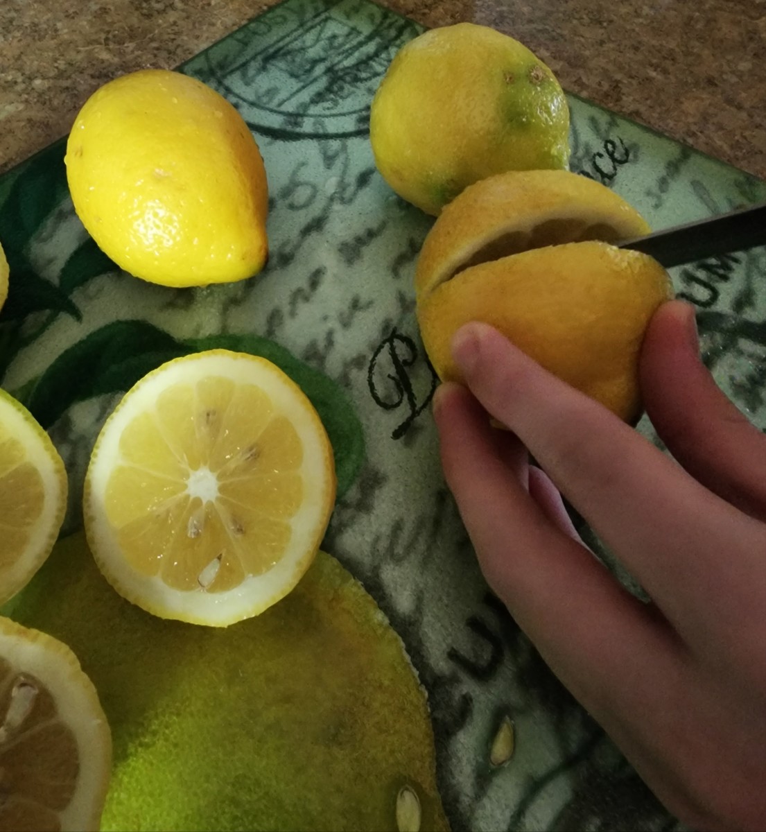 Homemade Lemonade With Food Network Trick - HubPages
