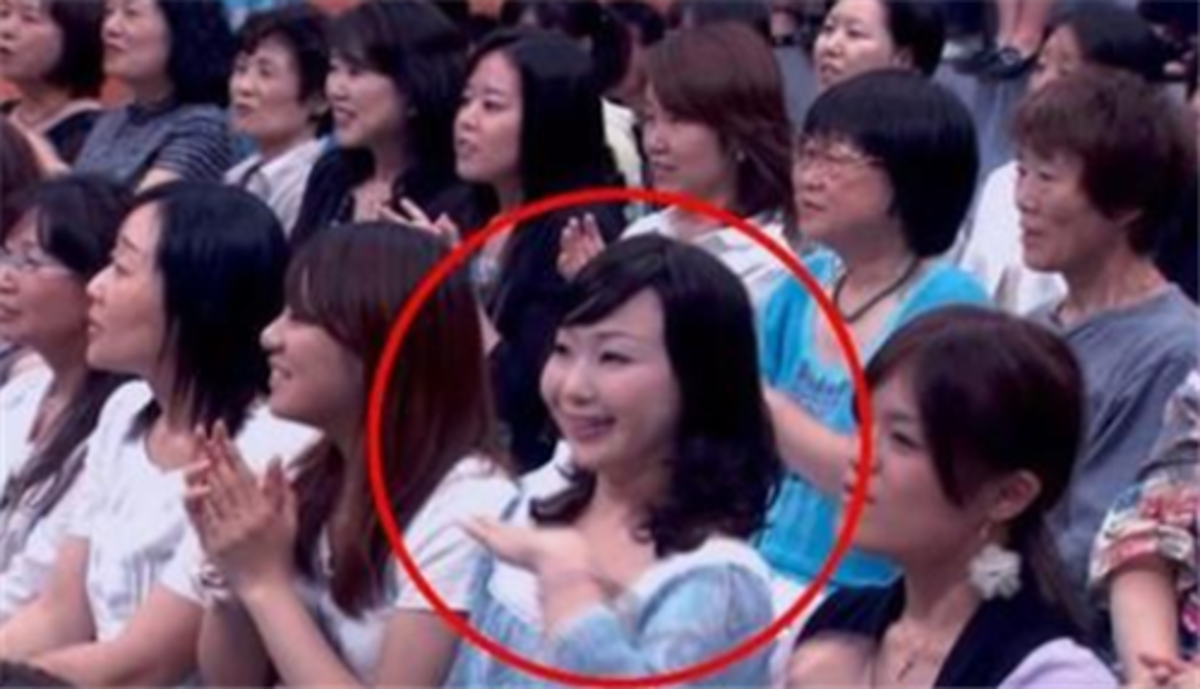 The Truth Behind the Terrifying Photo of the Woman with Crooked Neck ...