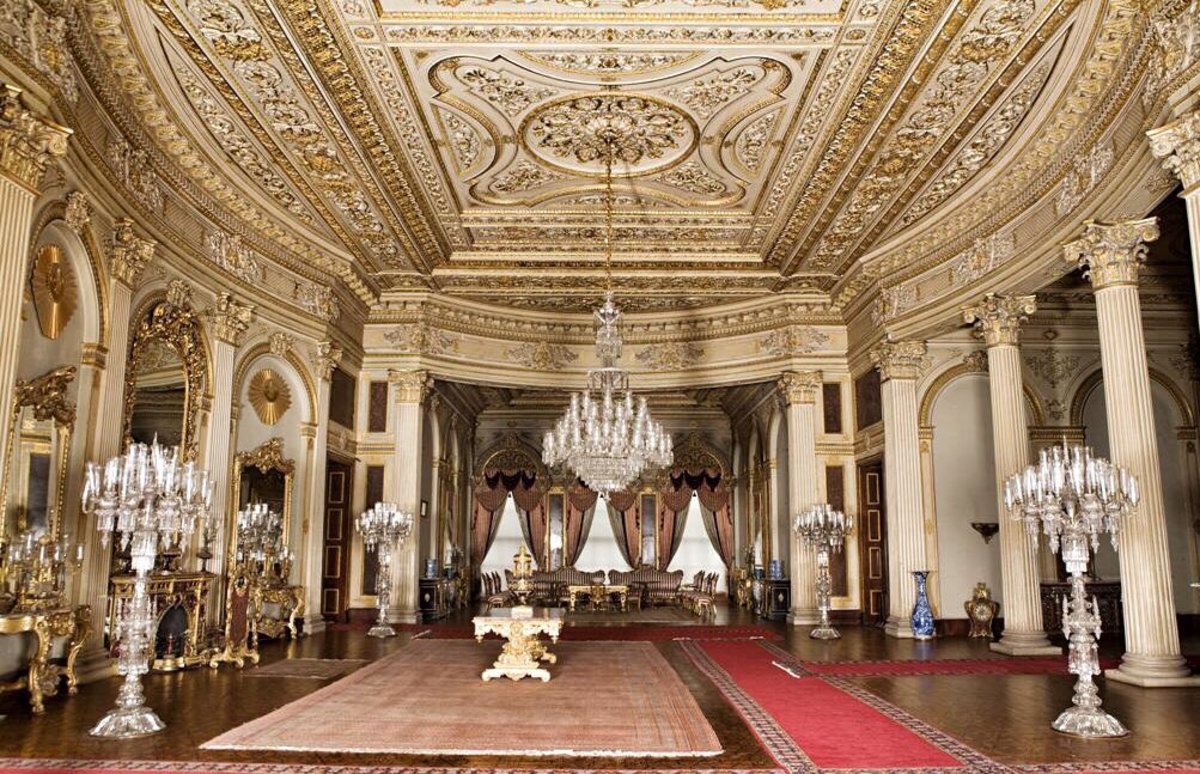 Dolmabahçe Palace Among the Witnesses of History: The Place Where ...