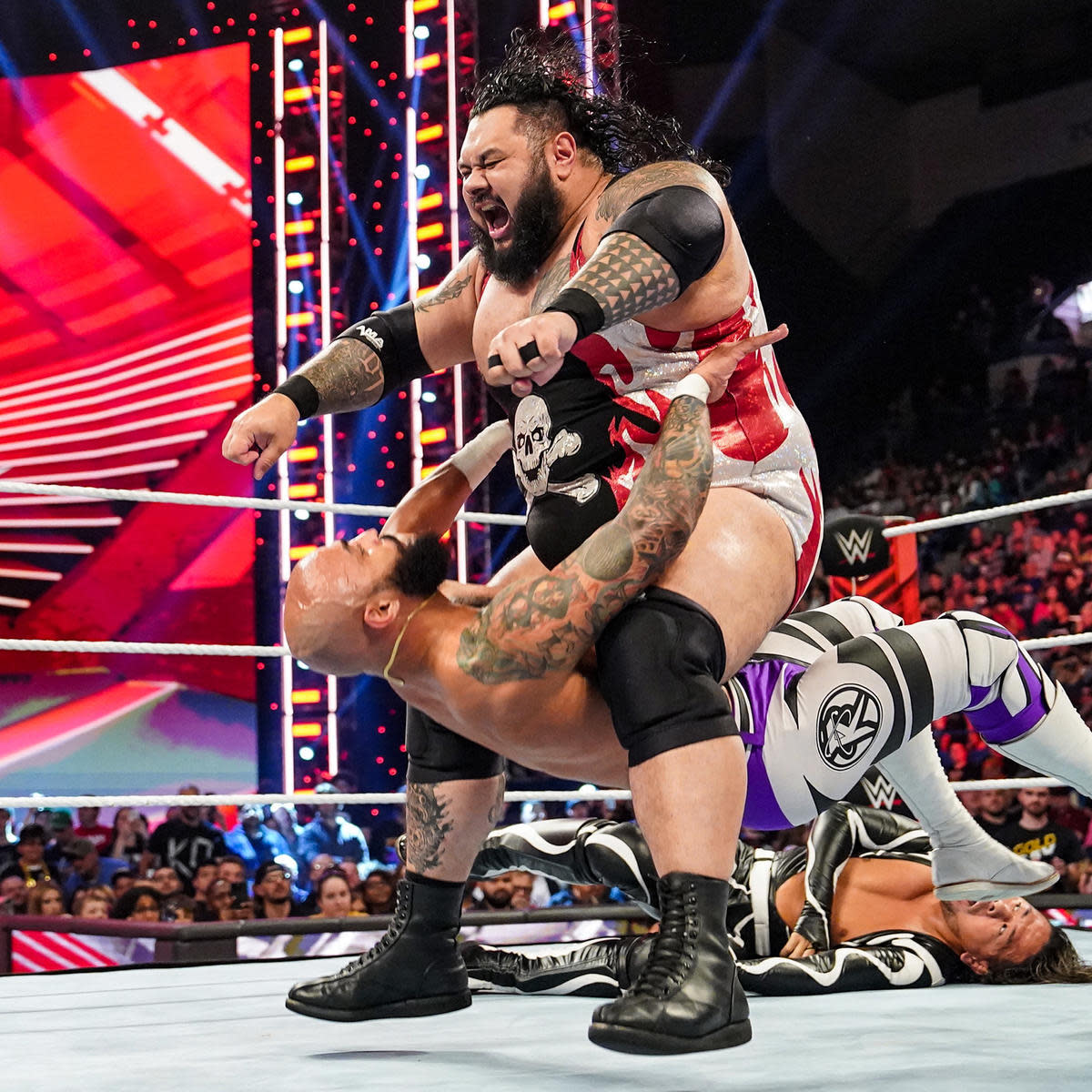 WWE Monday Night ROLLINS: Seth "Freakin" Rollins Retained the World ...