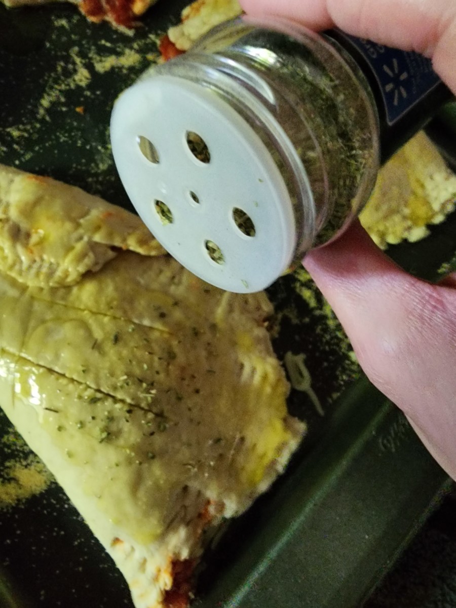 Easy Bread Machine Calzone Recipe - HubPages