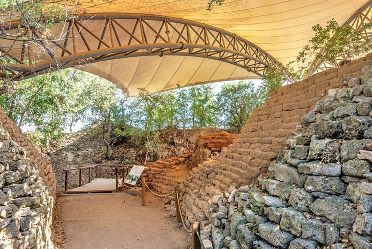 The Historical and Mythological Stories of Troy: The Trojan Horse ...