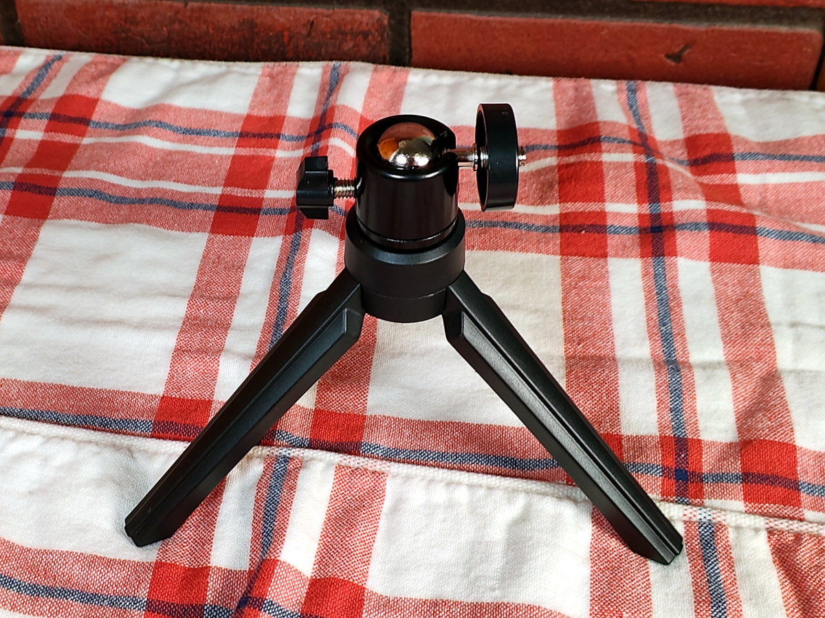 Review of the VISSPL V30 Projector - HubPages