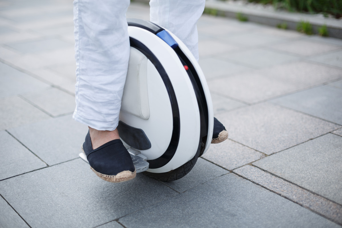 This Video of a Segway Seemingly Defying Gravity as It Climbs Steep ...