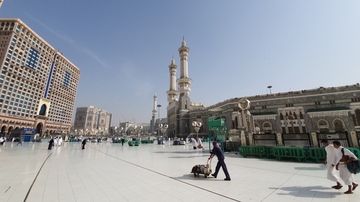 Desert Dreams: Unforgettable Middle East Getaways - HubPages