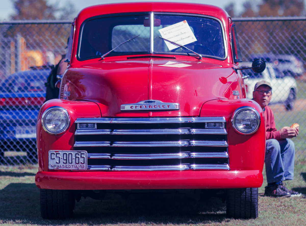 This Candy Apple Red 1952 Chevy Pickup Truck Is as Timeless as It Is ...
