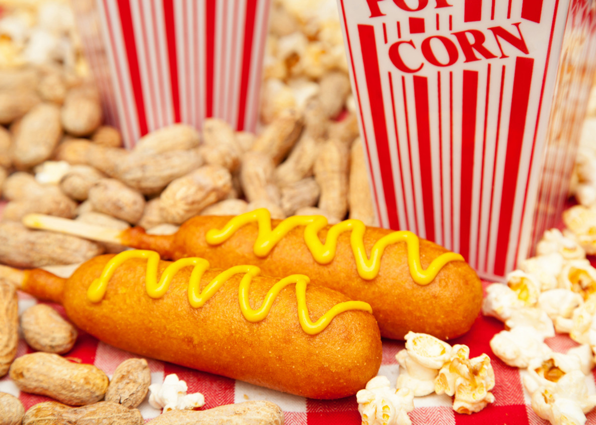 Fun Corn Dog Hack Looks Impossible to Resist - Delishably News