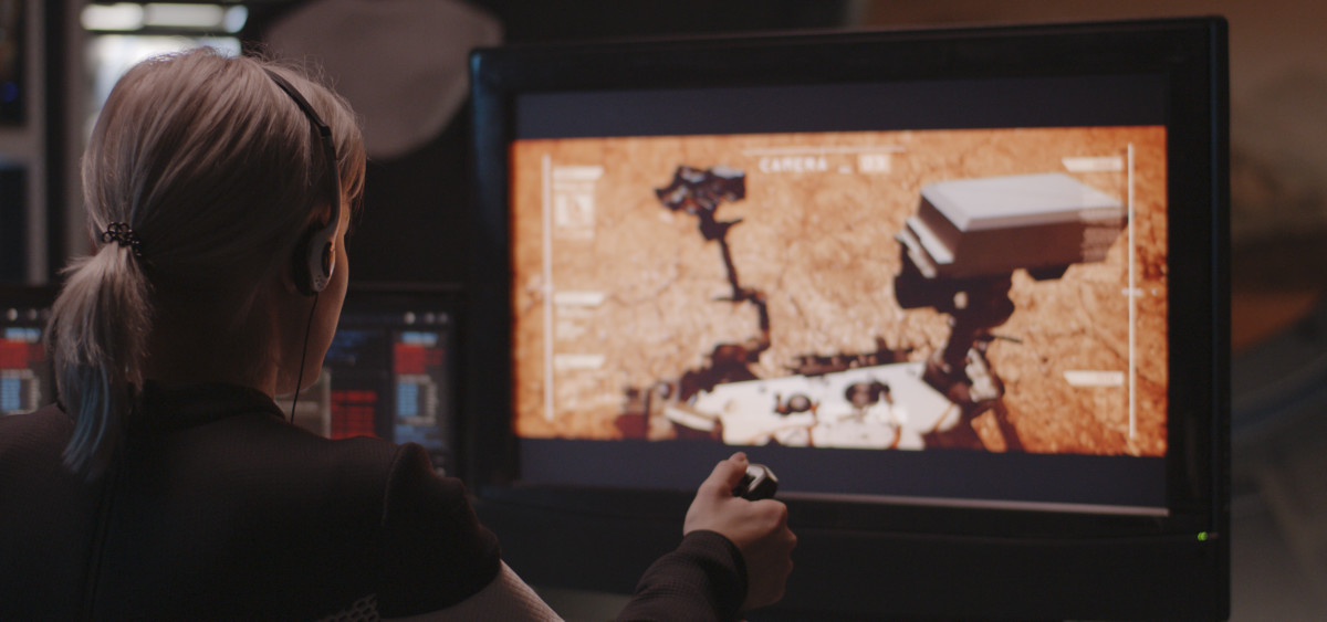 Scientist Claims NASA Rovers Send Back Pictures of Bugs on Mars - HubPages