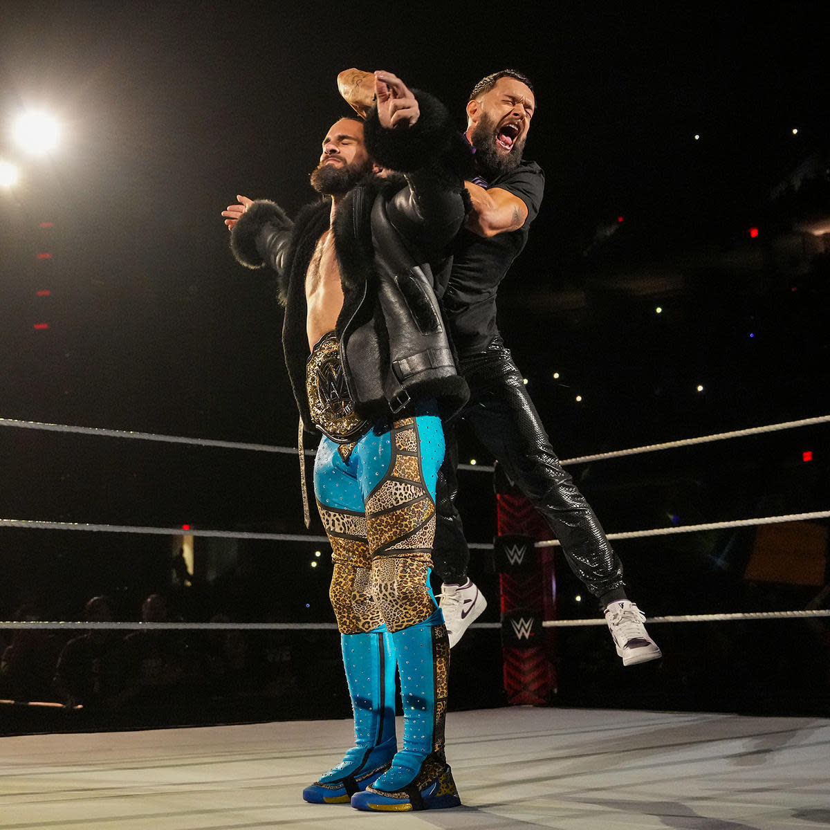 WWE Monday Night Raw: World Heavyweight Champion Seth "Freakin" Rollins ...