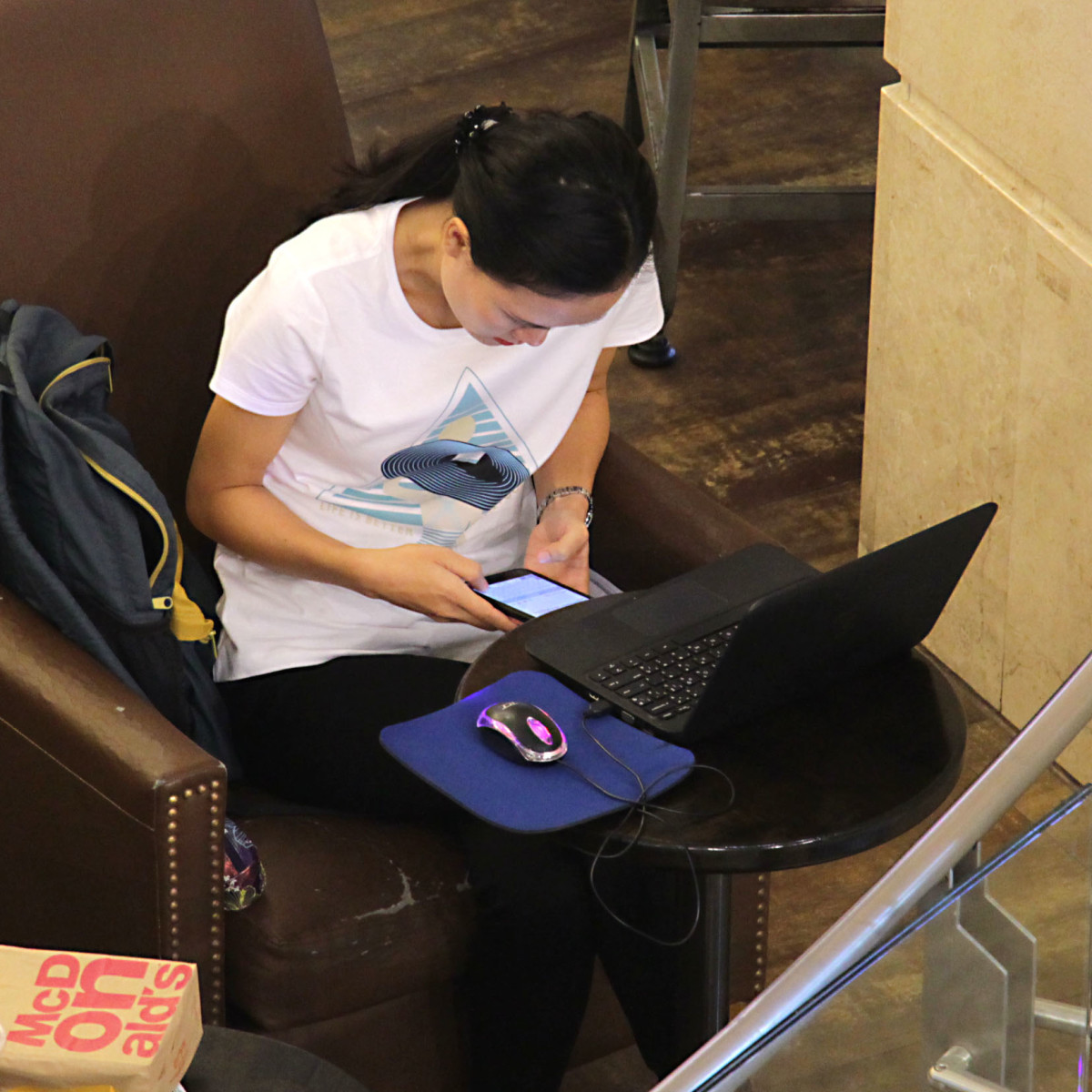 The Domination of the World by Smartphone - The Evidence in Photos ...