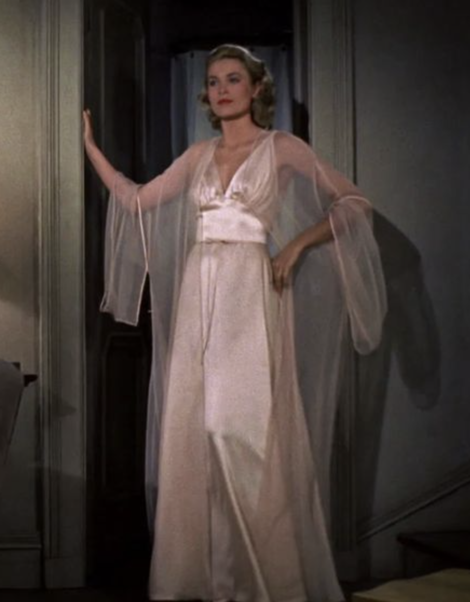 10 Best Dressing Gowns and Robes from Modern Movies - HubPages