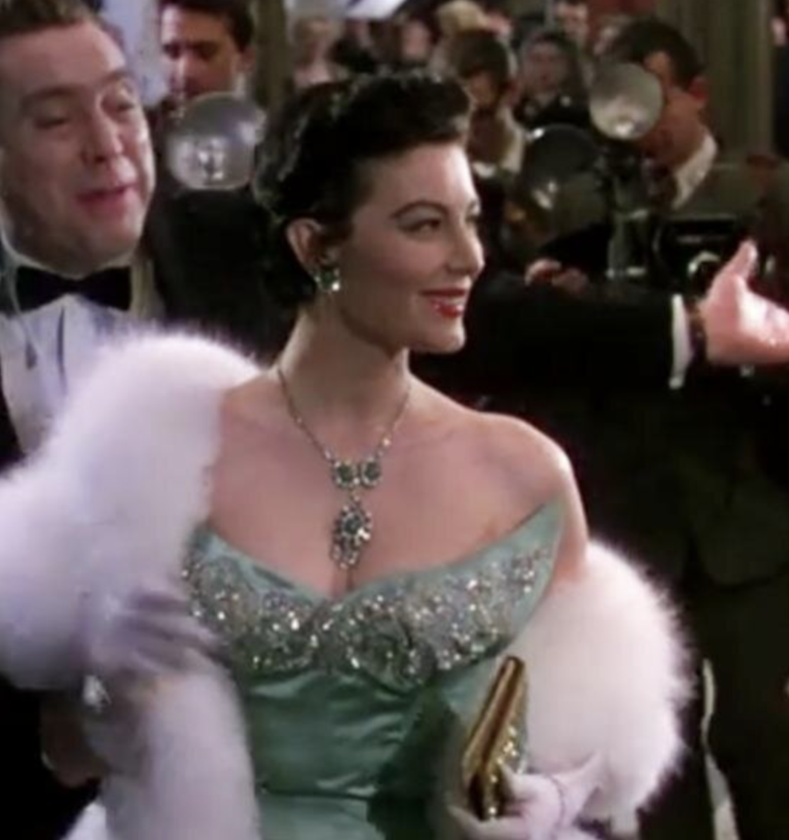 10 Best Teal Costumes and Dresses from Modern Movies - HubPages