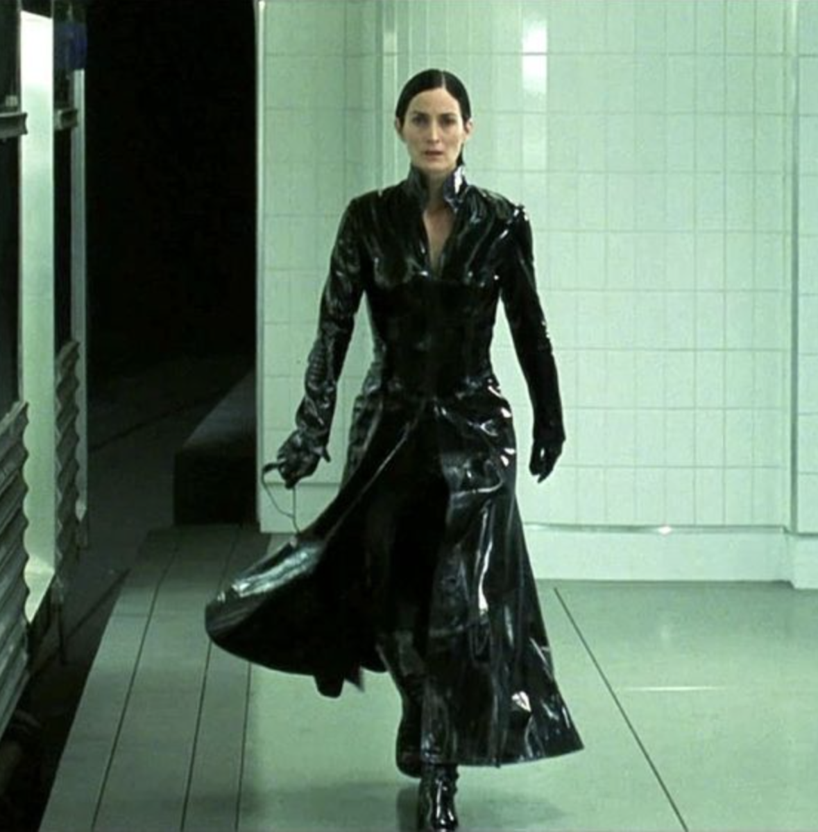 10 Best Coats Worn by Women in Fantasy/Sci-Fi Movies - HubPages