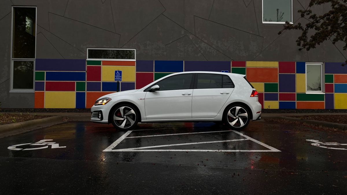 Discover the Mind-Boggling Modifications on Unbelievable MK7 Golf Build ...