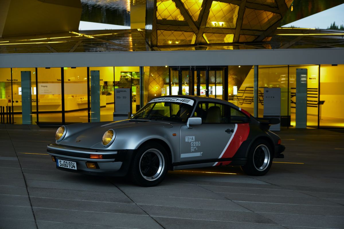 Epic Tale Behind a One-Of-A-Kind Porsche 930 Turbo Build That Took 30 ...