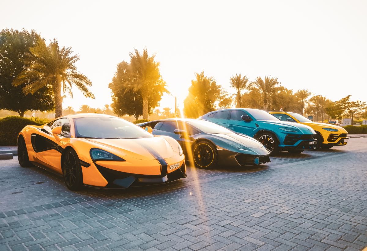 Speedsters Unleashed: Meet the 10 Fastest Cars Ever Built - HubPages